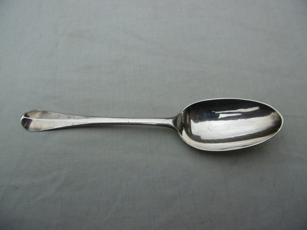 1717 very rare George 1st Dessert spoon by John Millington 30g nice cr ...